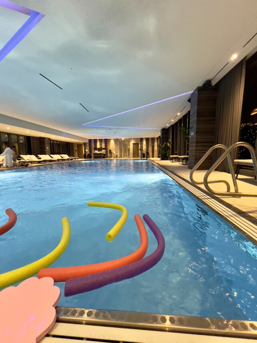 My Guide to Chicagoland’s Best Indoor Pools