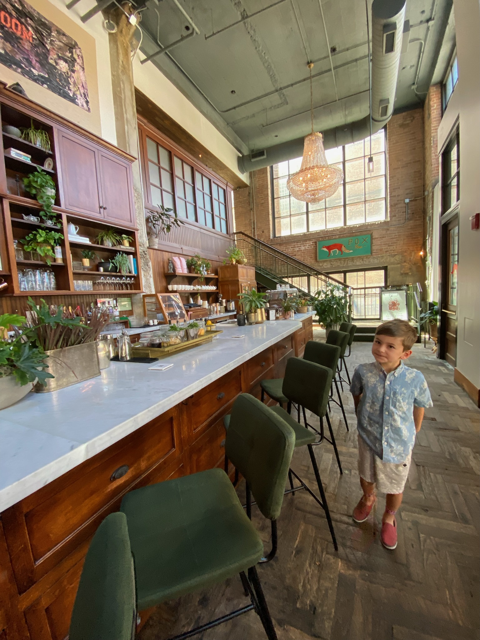 Mother’s Day Guide to Chicago’s Best Afternoon Teas - The Chicago Good Life